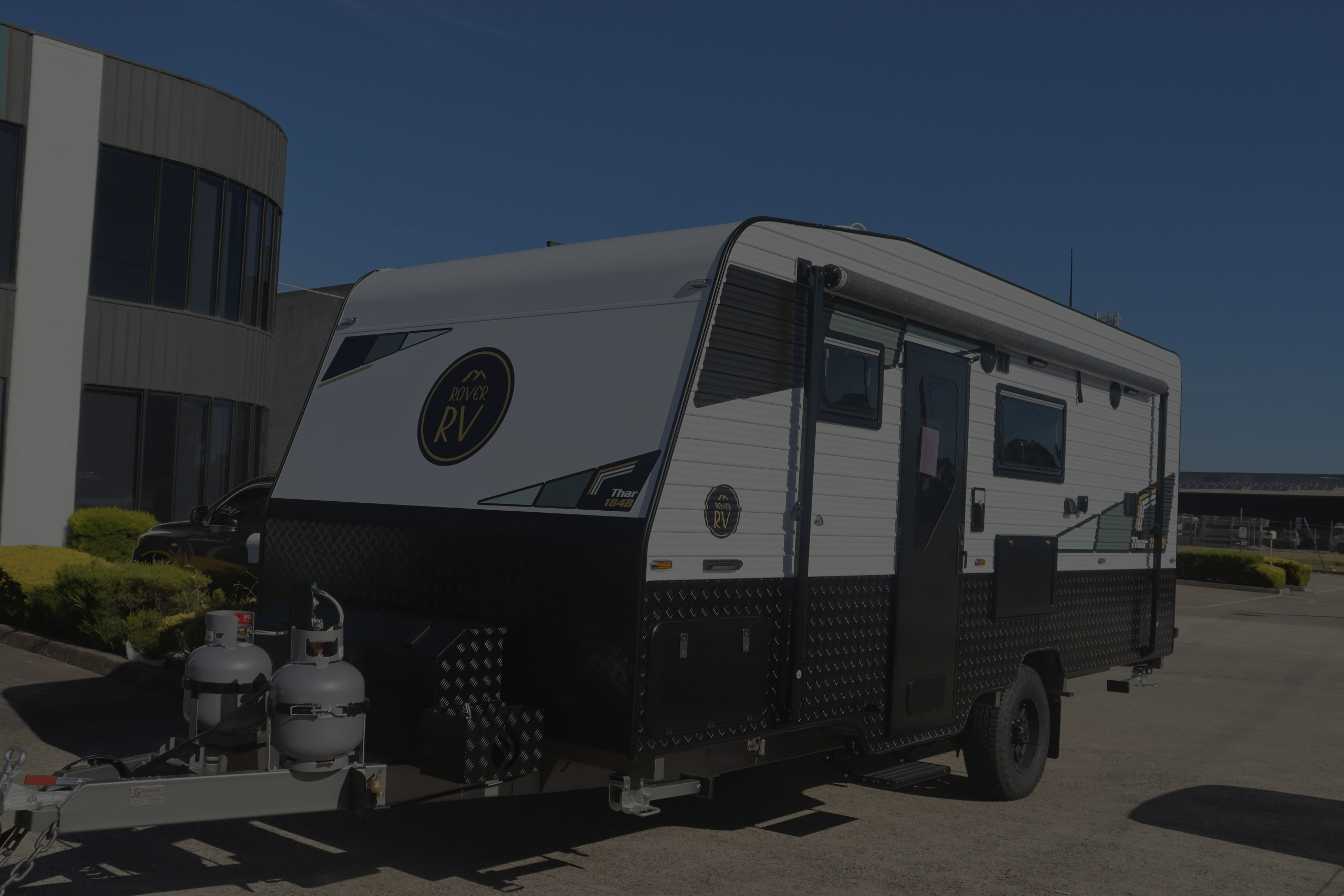 Luxurious Caravan | Custom-made Caravans Manufacturer | Rover RV Caravans